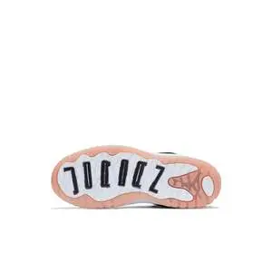 JORDAN 11 Retro Low "bleached Coral