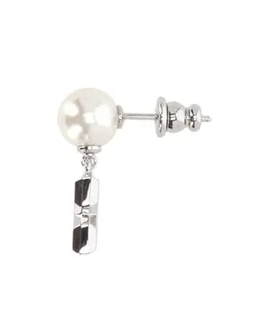 Off-White Arrow Pendant Earrings