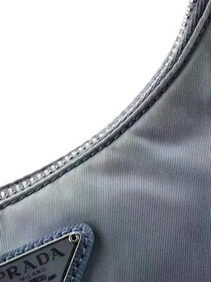 Prada Re-edition 2005 Shoulder Bag - Blue
