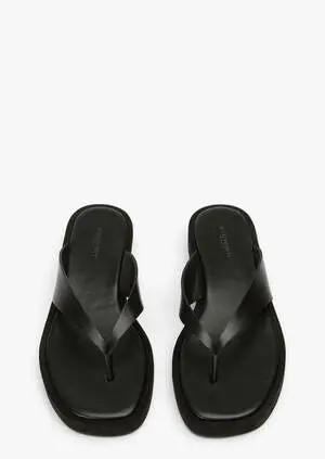 TONY BIANCO Kyra Platform Thong Sandal - Black Como