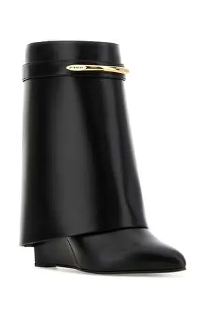 Givenchy Leather Shark Pinch Boots - Black