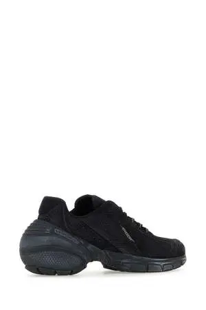 Givenchy Leather Tk-mx Runner Sneakers - Black