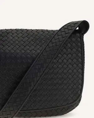 Bottega Veneta Large Veneto Shoulder Bag - Black