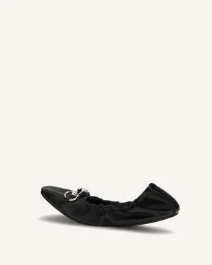 Gucci Prima Ballerinas With Horsebit Detail - Black