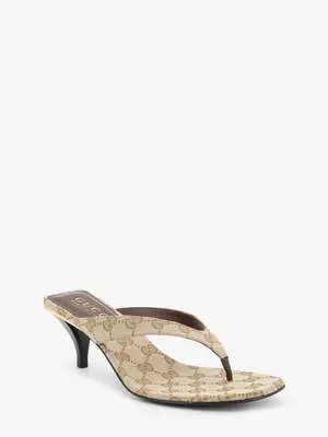 Gucci Vittoria Gg Fabric Flip Flops