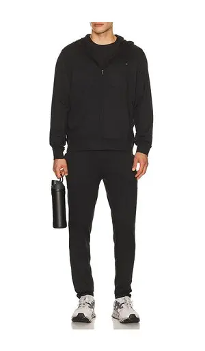 Vuori Strato Tech Tee - Black