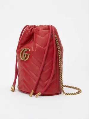 Gucci Gg Marmont Mini Bucket Bag - Red