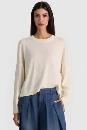 Women's Off Shoulder Pullovers