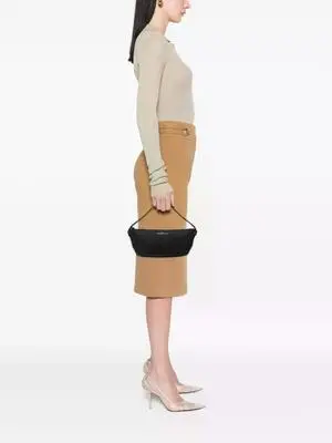 Gucci Gg Canvas Boat Shoulder Bag - Black