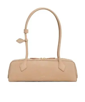 Alaia Medium Shoulder Bags