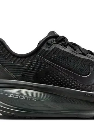 Nike Vomero 18 Running Sneakers