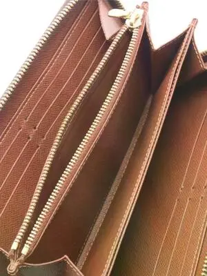 LOUIS VUITTON 2021 Zippy Monogram Wallet - Brown