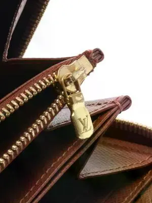 LOUIS VUITTON 2021 Zippy Monogram Wallet - Brown