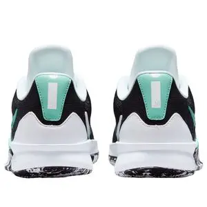 Nike Sabrina 3 'big Ellie' Athletic Sneakers