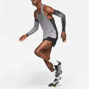 Nike Dri-fit Run Division Pinnacle Running Shorts