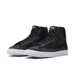 Nike Blazer Mid '77 Sneakers - Black