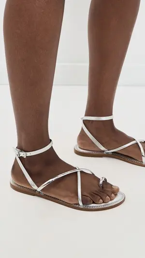 Schutz Valeria Metallic Leather Sandals - Prata