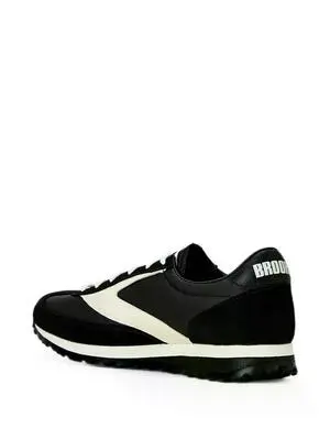 Brooks Vanguard Sneakers - Black