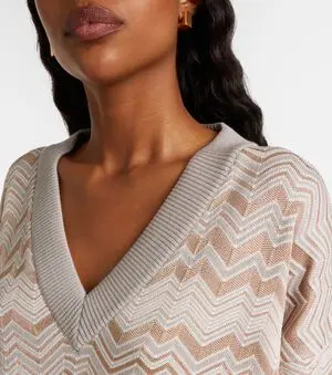 Missoni Zigzag V-neck Sweater - Beige