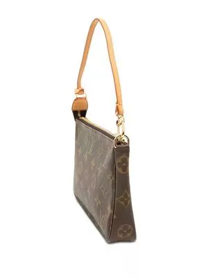 LOUIS VUITTON Monogram Pochette Accessoires Shoulder Bag