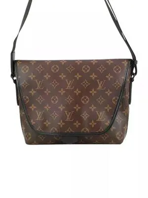 LOUIS VUITTON Monogram Macassar Messenger Bag - Brown