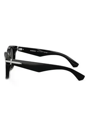 Burberry Cat-eye Sunglasses