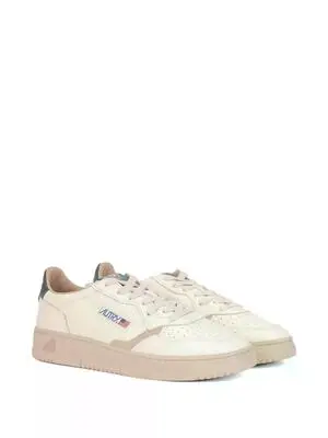 AUTRY Medalist Perforated Panelled Sneakers