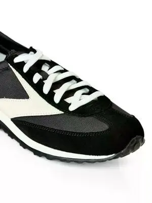 Brooks Vanguard Sneakers