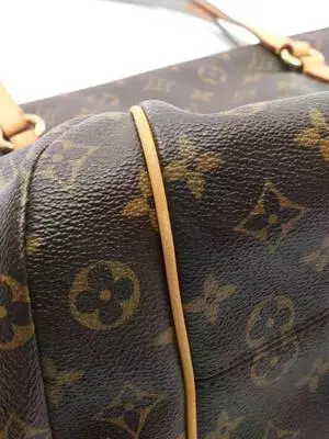 LOUIS VUITTON Monogram Canvas Gm Totally Tote Bag
