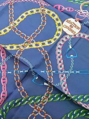 Hermès Carré 90 "réaction En Chaînes" Scarf