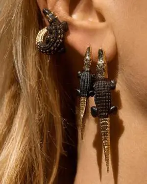 BIBI VAN DER VELDEN 18k Gold And Ebony Wood Alligator Twist Earring