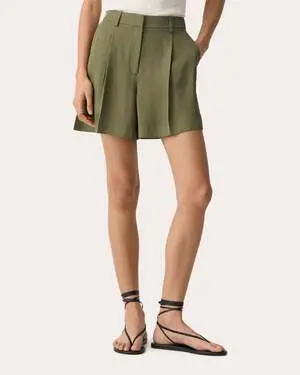 Theory Fluid Pleated Shorts