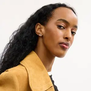 COACH Signature C Stud Earrings