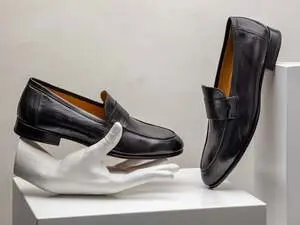 Lukure Ettore Hand-painted Kangaroo Leather Loafers - Black