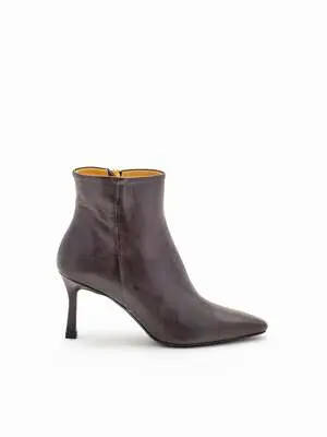 Lukure Claire Ankle Boots - Black