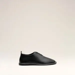 AMI Paris Cow Leather Midi Derby Shoes
