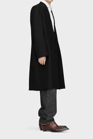 MAISON MARGIELA Long-sleeved Single-breasted Coat - Black