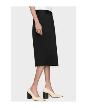 MAISON MARGIELA Raw Hem Bermuda Shorts