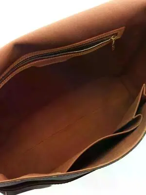 LOUIS VUITTON Monogram Crossbody Bag