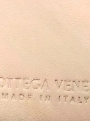 Bottega Veneta Small Cassette Tri-fold Wallet - Pink