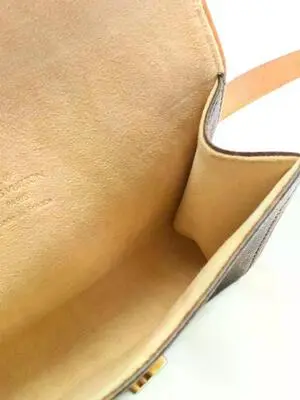 LOUIS VUITTON Florentine Belt Bag