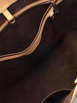 LOUIS VUITTON Monogram Wilshire Mm Tote Bag - Brown