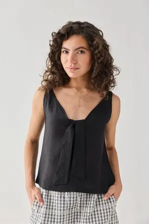 REISTOR Hemp Front Tie Cami Top - Black