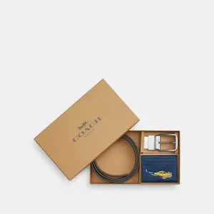 COACH OUTLET Coach Boxed Card Case And Belt Set With Car Print