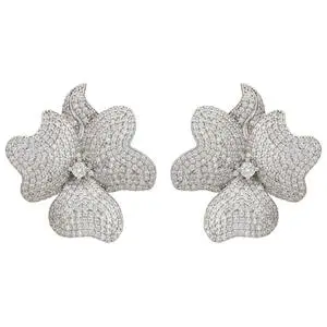 LATELITA Silver And Cubic Zirconia Flower Clip-on Earrings - Silver/white