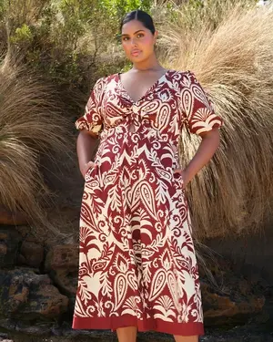ESTELLE Aurela Printed Dress