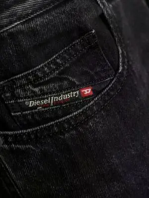DIESEL® 2001 D-macro Jeans