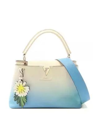 LOUIS VUITTON Capucines Mm Handbag - Neutrals