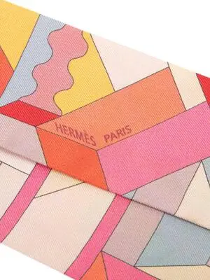 Hermès 2000-2026 Perspective Cavaliere Silk Twilly Scarf Scarves