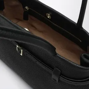 Manu Atelier Buckled Shoulder Tote Bag - Black